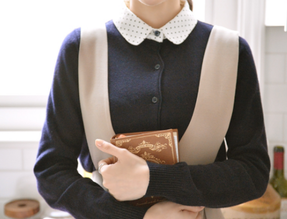 울 단추 카라니트 품절 새 상품 32000→ 택포 1.8 - 인스티즈(instiz) 장터 카테고리