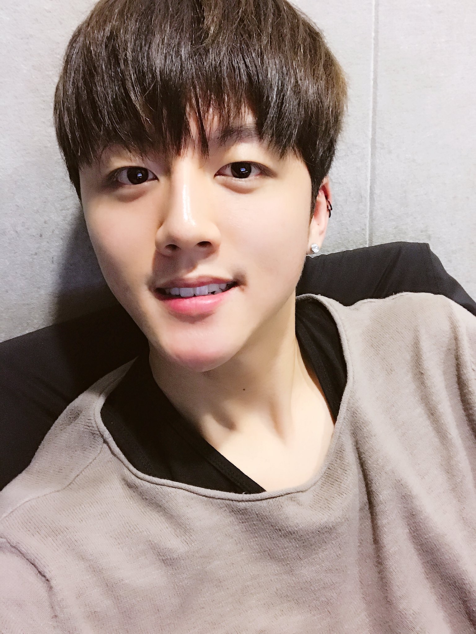 SF9) 김영빈 진짜 잘생겼다 - 인스티즈(instiz) SF9 카테고리