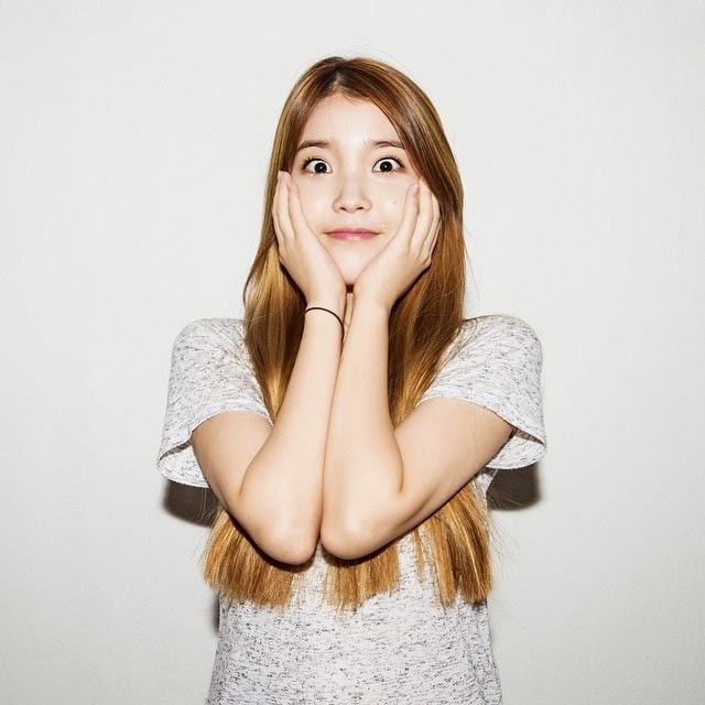 아이유 뒷모습.JPEG - 인스티즈(instiz) 인티포털 카테고리