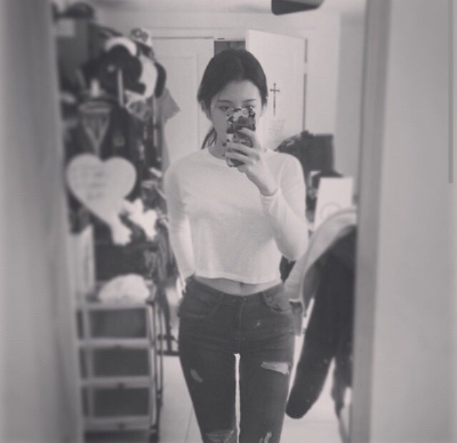 백예린 신곡 'Bye bye my blue'MV - 인스티즈(instiz) 인티영상 (종료) 카테고리