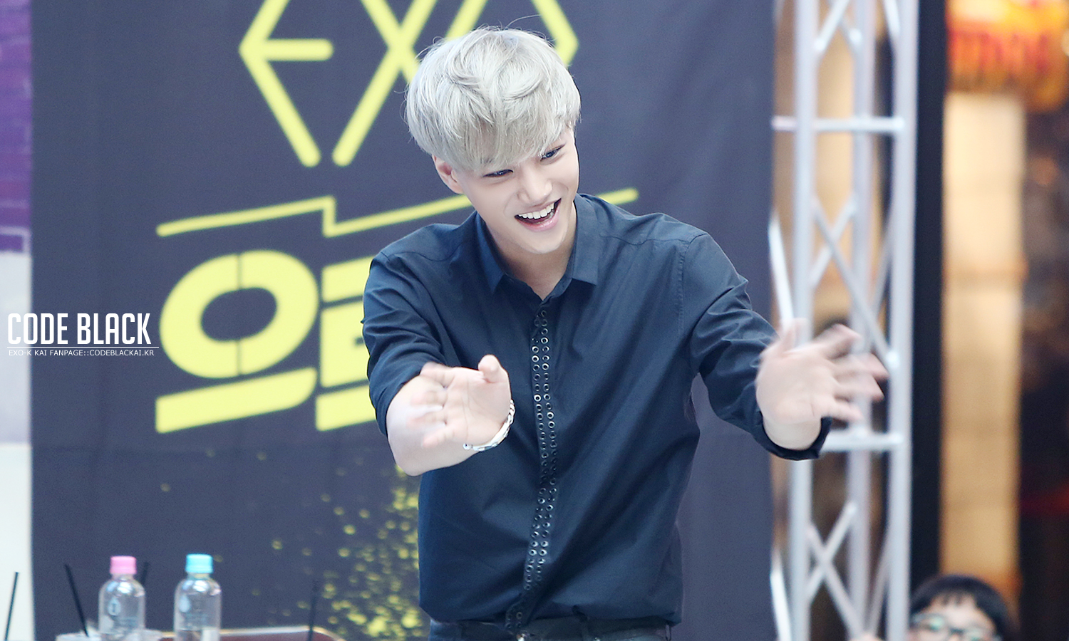 130817 여의도 팬싸 종인이 (은발 더럽...the love) - 인스티즈(instiz) 엑소 카테고리