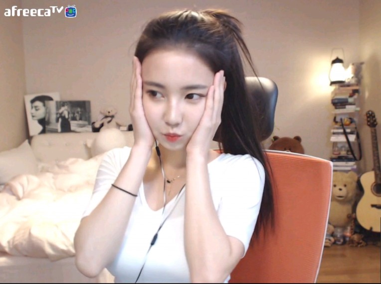 You mumble under your breath - 화정 - 인스티즈(instiz) 인티영상 (종료) 카테고리